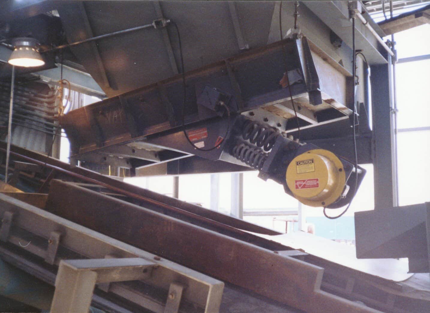 Vibrating Feeder for Mining & Minerals | General Kinematics