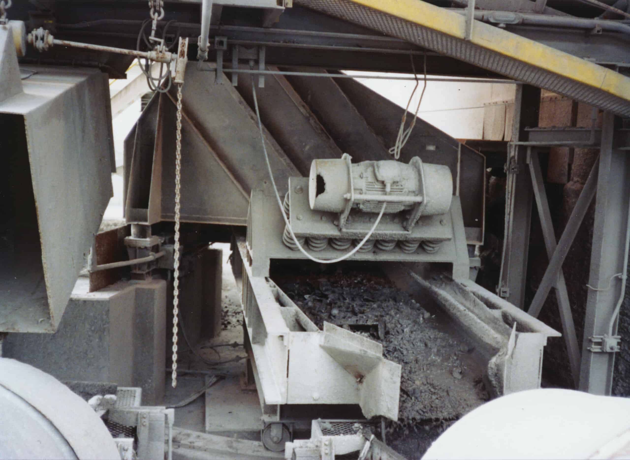 General Kinematics Standard Feeders | General Kinematics