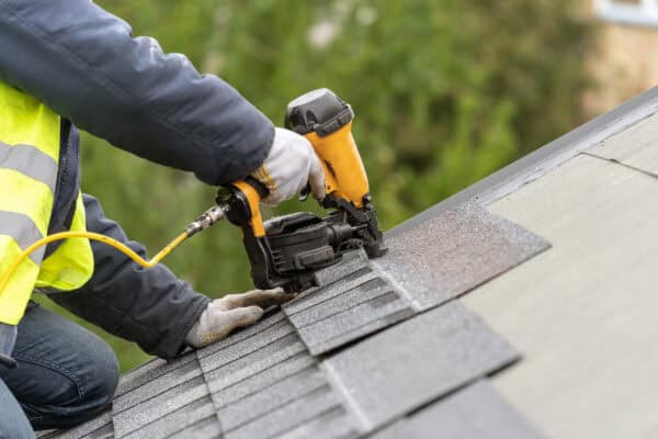 The Asphalt Shingle Recycling Process | General Kinematics
